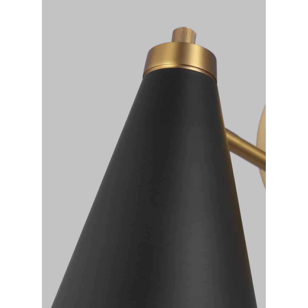 Visual Comfort Studio Signoret Task Wall Sconce | Lightopia