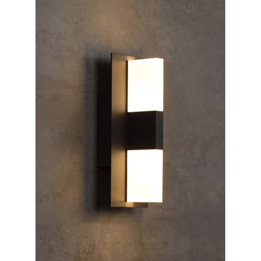 Visual Comfort Modern Lyft Outdoor Wall Light | Lightopia