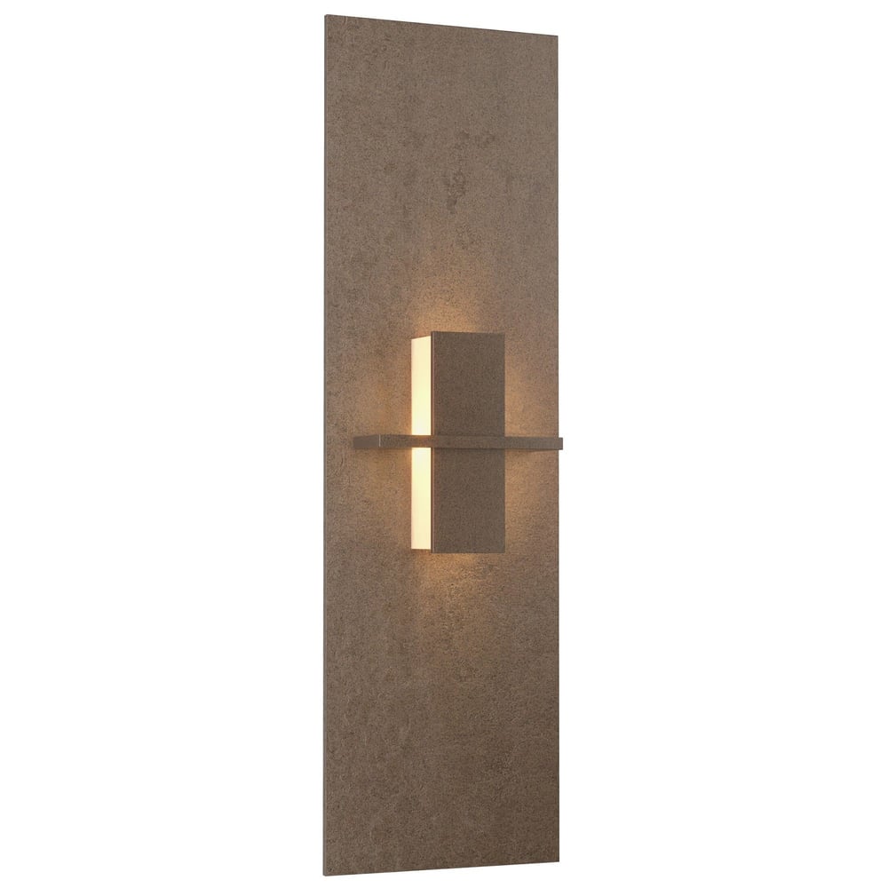 Hubbardton Forge Aperture Vertical Wall Sconce | Lightopia