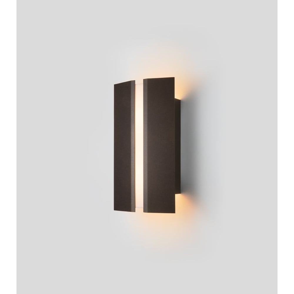 Cerno Rima LED Wall Sconce | Lightopia