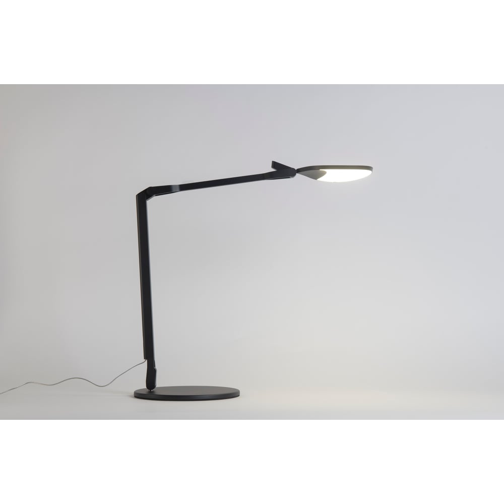 Koncept Splitty Reach Pro Tunable White Desk Lamp | Lightopia