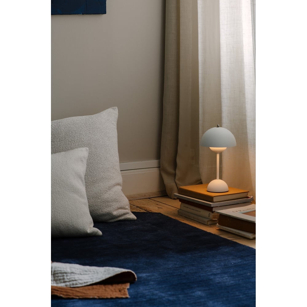 &Tradition Flowerpot Portable Lamp | Lightopia