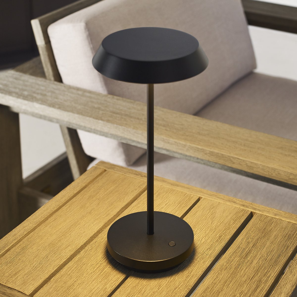 Visual Comfort Modern Tepa Accent Rechargeable Table Lamp | Lightopia