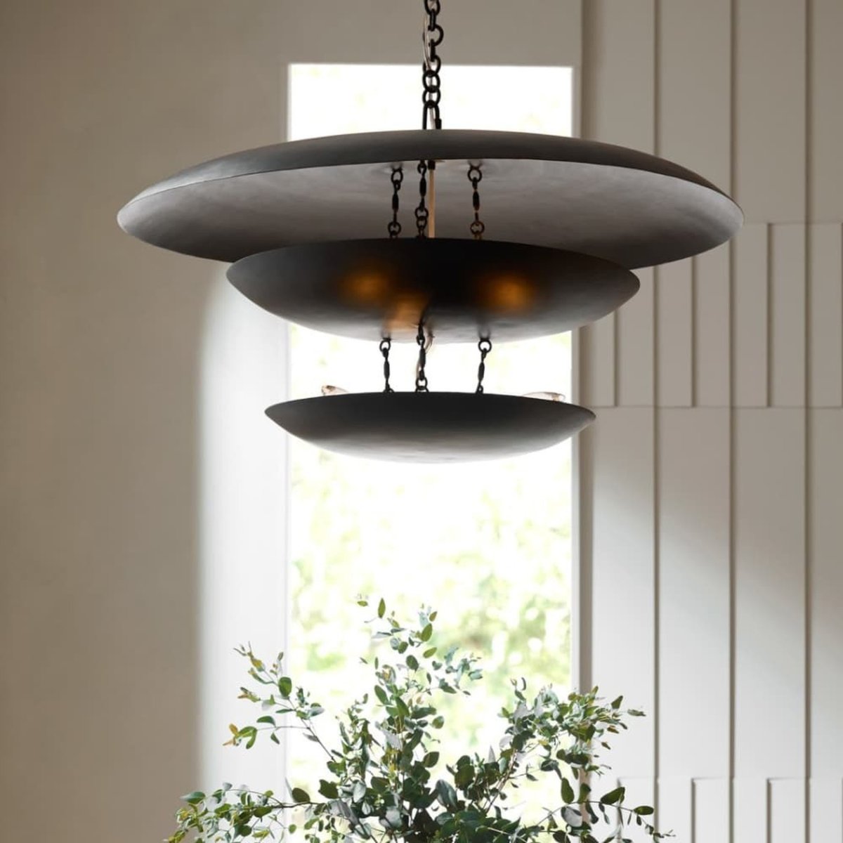 Arteriors Florko Chandelier | Lightopia