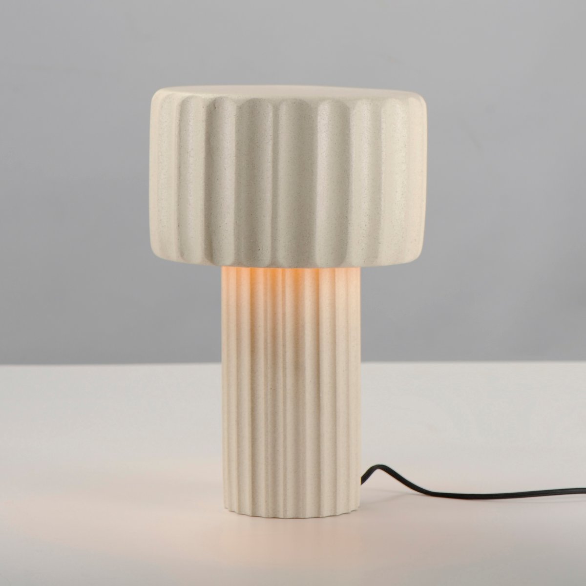 ET2 Delphi Table Lamp | Lightopia
