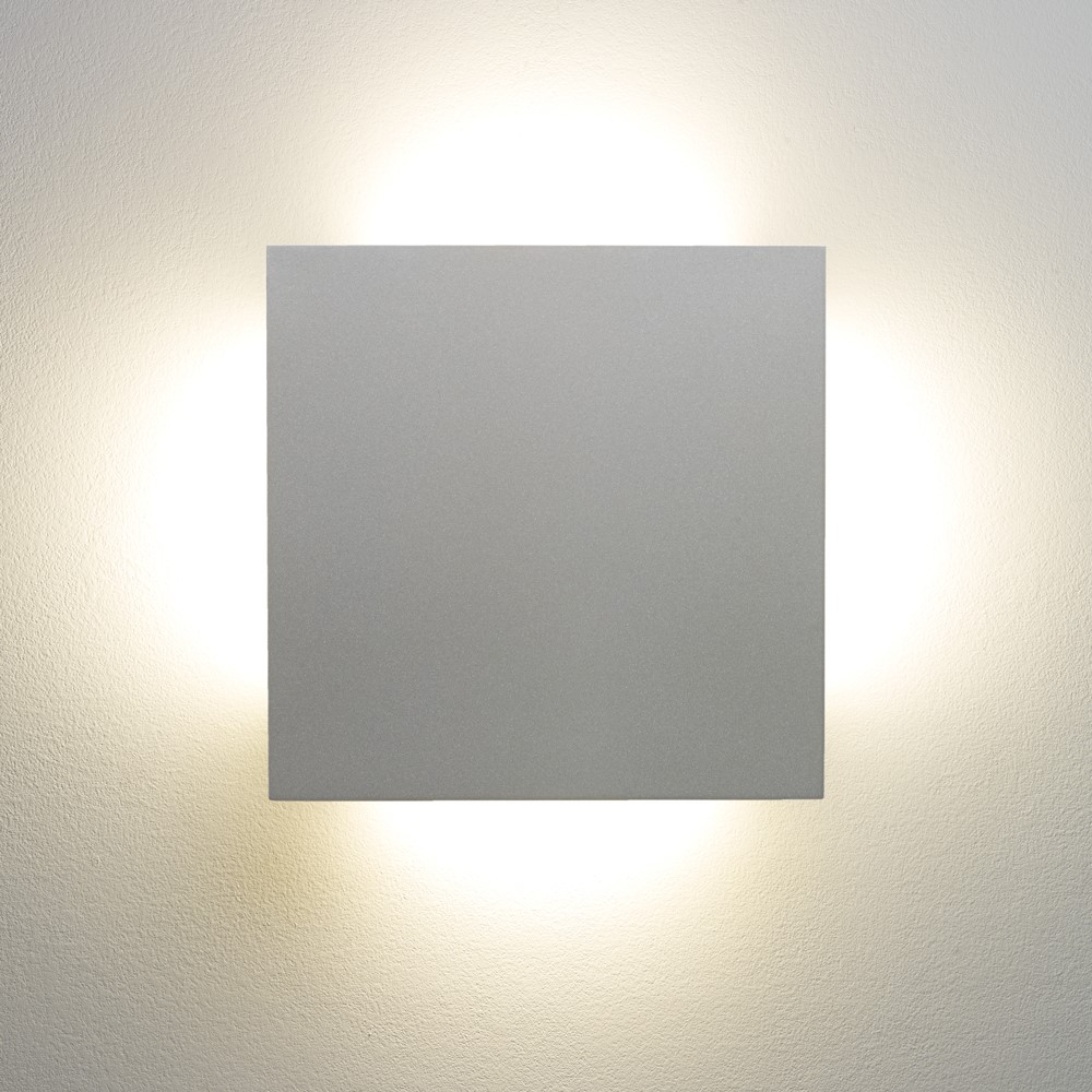 UltraLights Fortis Square Wall Sconce | Lightopia