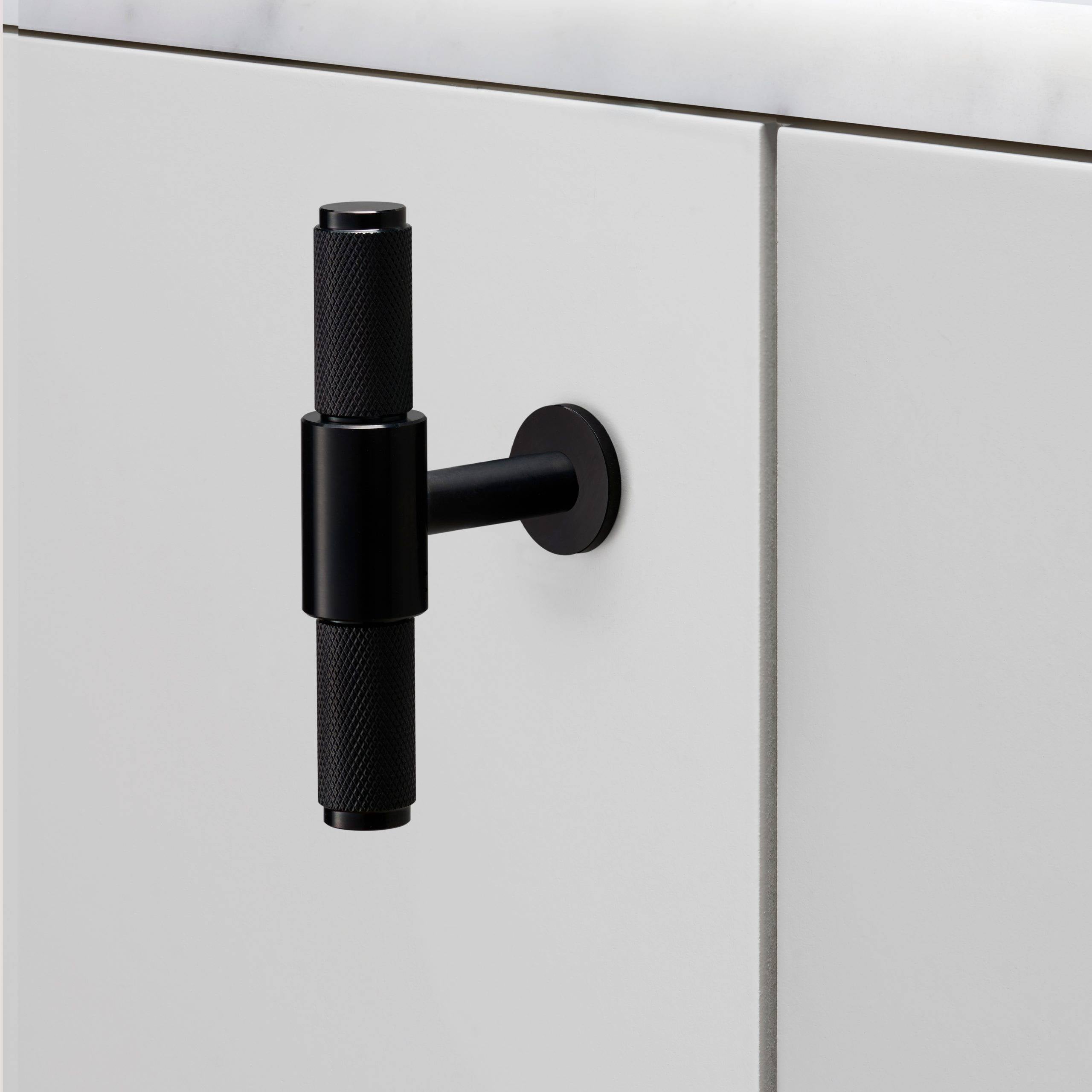 Buster + Punch Buster + Punch T-Bar Drawer Pull | Lightopia
