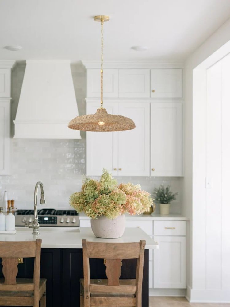 35 Kitchen Island Light Fixture Trends | Lightopia